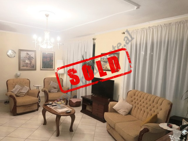 Apartament 2+1 per shitje prane rruges Bardhyl ne Tirane